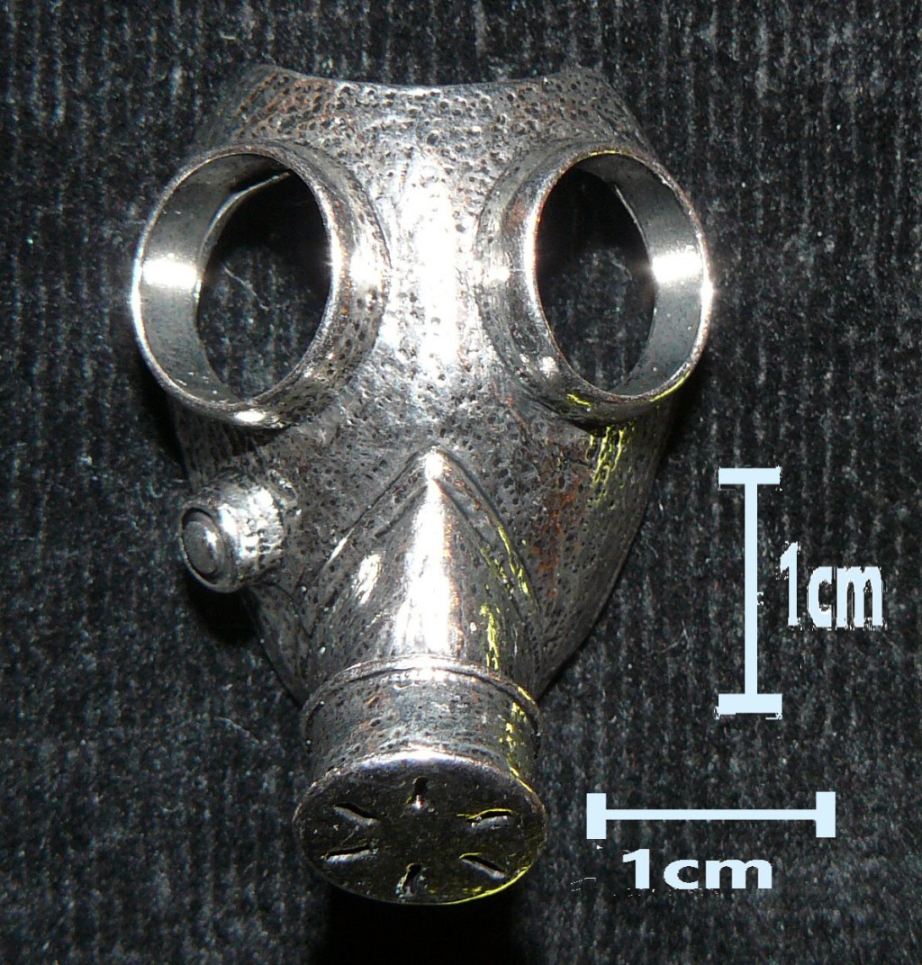Gas Mask - Metal Charm - Beaden | Canada's Trollbead, Kameleon and ...
